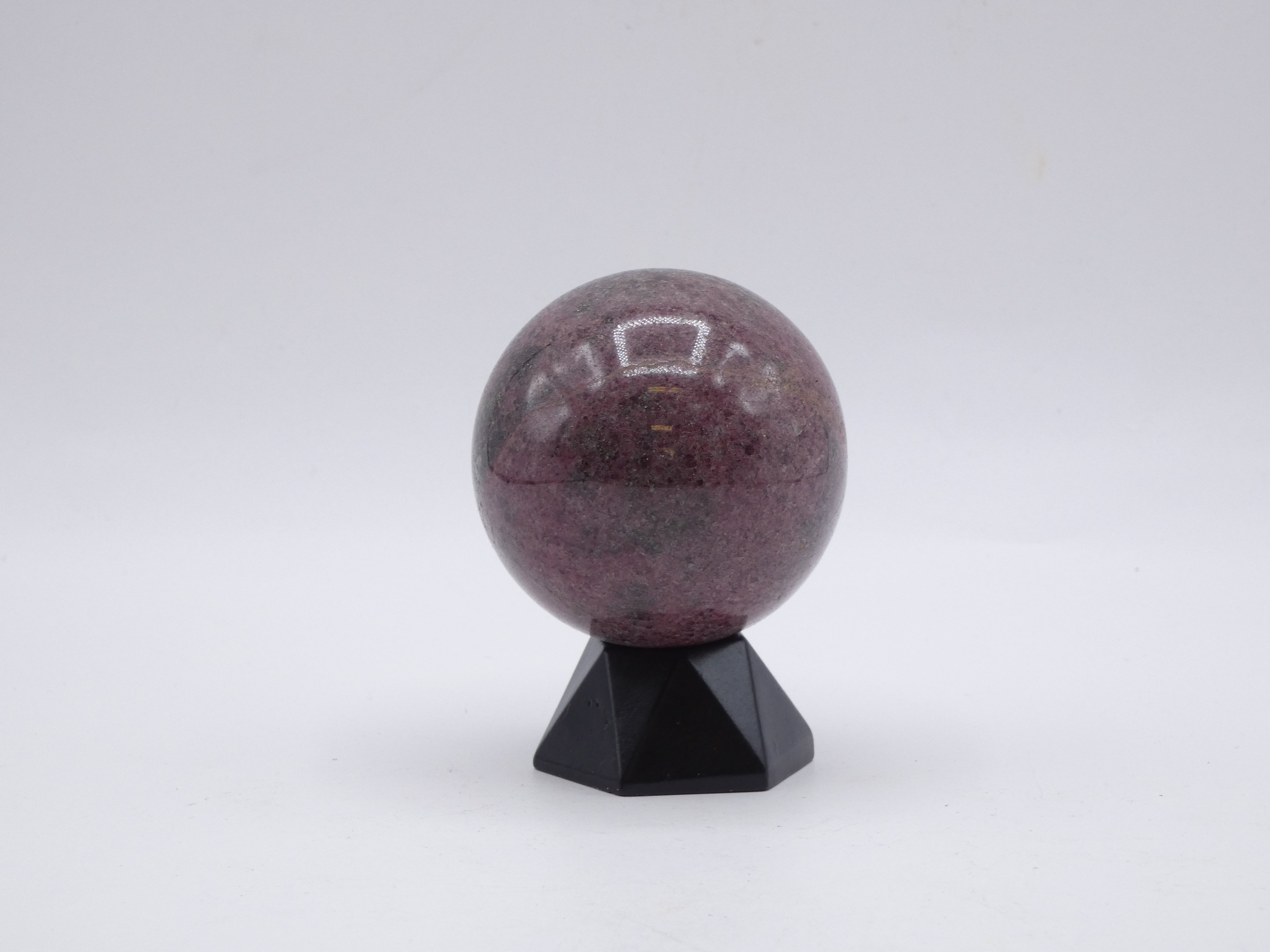 Garnet Spheres – The Mystic Eye